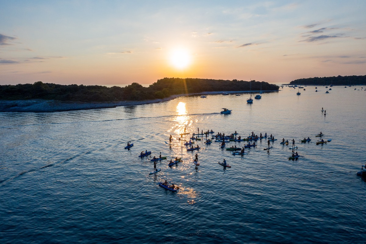 Full Moon party | Metta Float Outdoor Adventures - SUP and Transparent ...